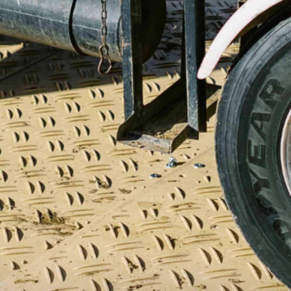 Ground Protection Mats - Cost-Effective AlturnaMATS | VersaMATS