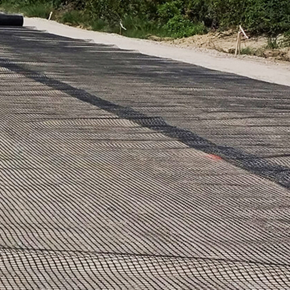 Uniaxial Geogrid - StrataGrid | Tensar Geogrids | Premium Products