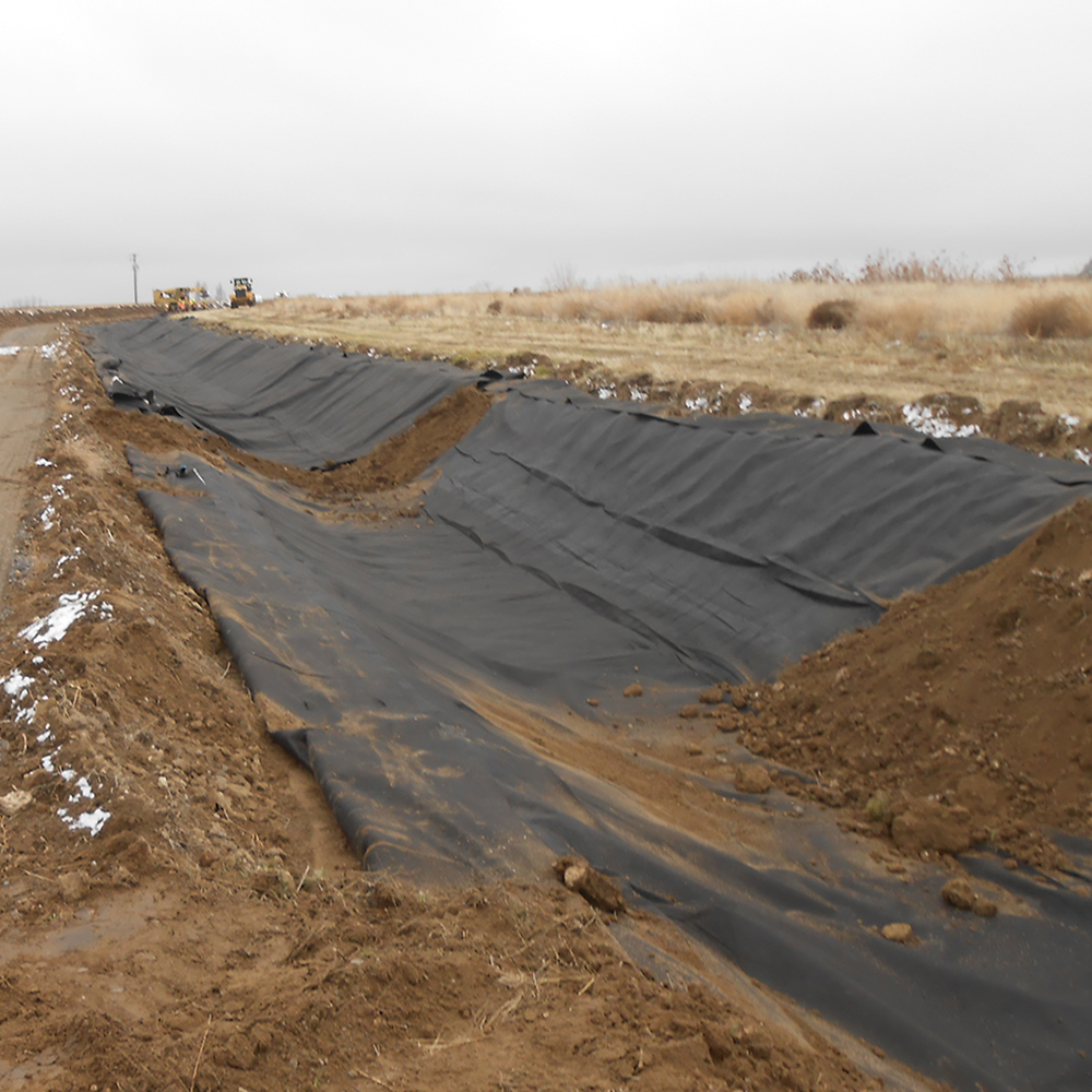 Woven-Coated Geomembrane Liner Products For Containment